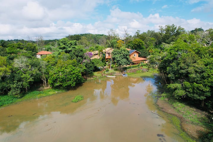 Casa Com Lago Na Granja Viana - Day Use - Brazil