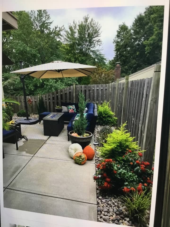 Superb World Cup Location In Lovely Leawood Ks - Belton, MO