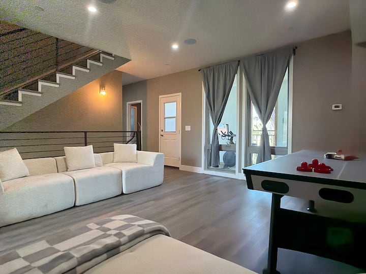 Staygk • 5br 5ba • Prime San Jose Location - San Jose, CA