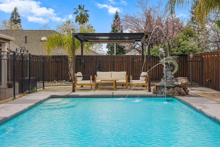 The Refuge At Diamond Ridge | Pool And Spa - Shasta Lake, CA