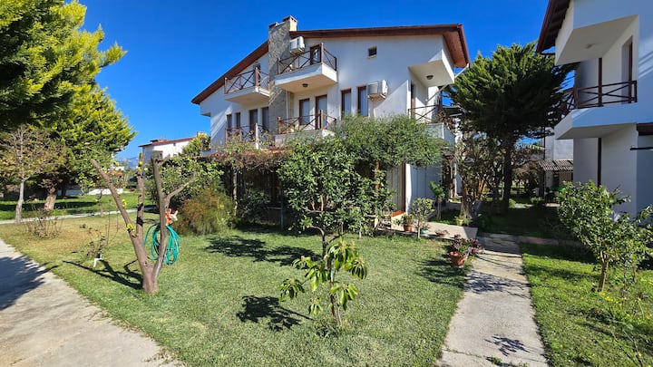 Denize 200 Mt 3+1 Villa 3 Banyolu Klimalı - Datça