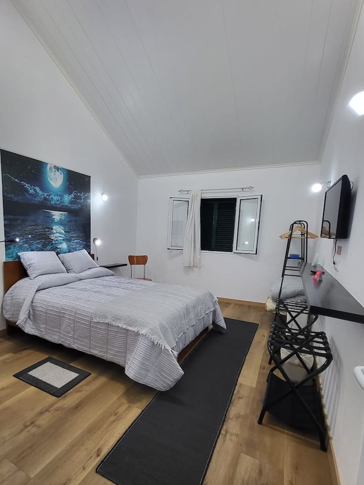 The Guardian Angels Place - Al 5456 - Ponta Delgada