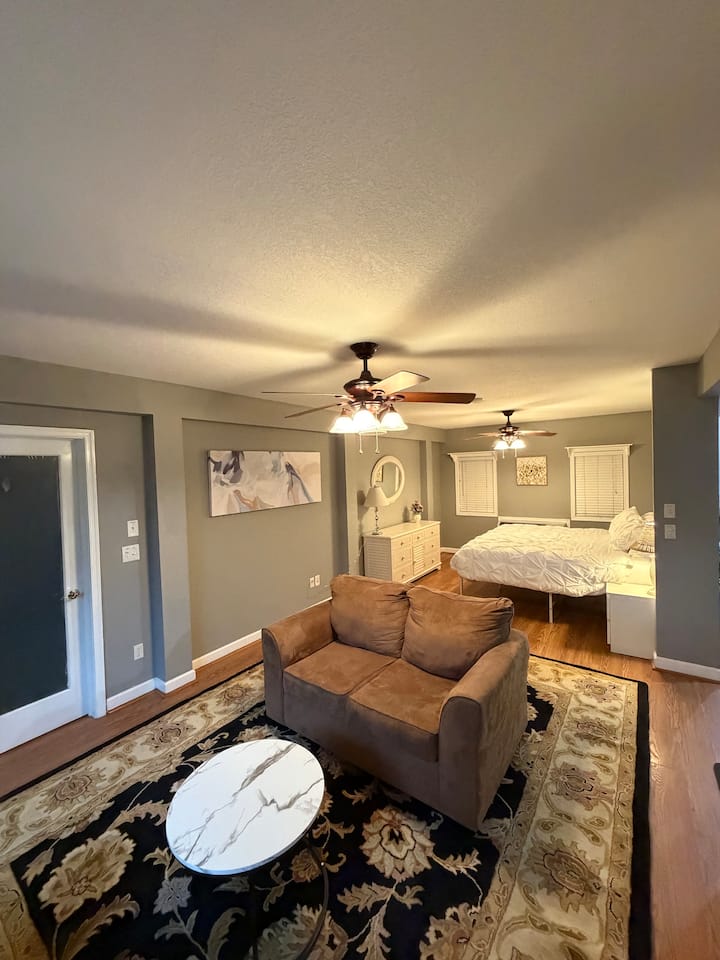 Soundside Studio Retreat • Hot Tub • Bikes - Kill Devil Hills, NC