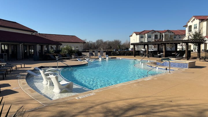Prime 2br/2ba Near Austin - Pflugerville, TX