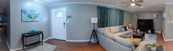 Modern Fayetteville Home Minutes To Fort Bragg! - Fayetteville, NC