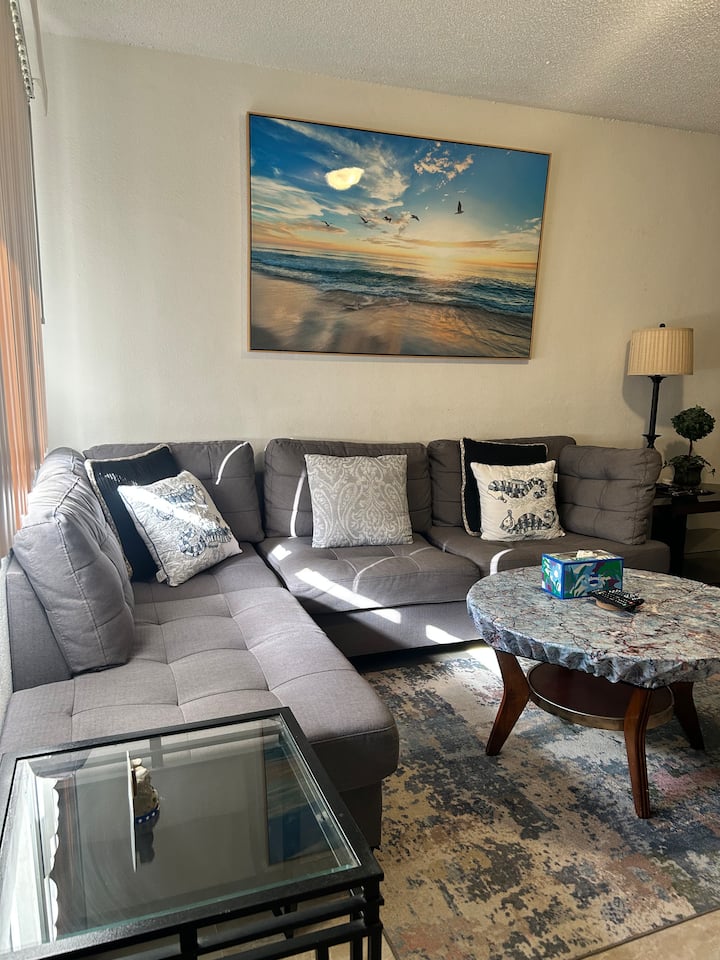 The Perfect Blend Of Style And Comfort - Guam