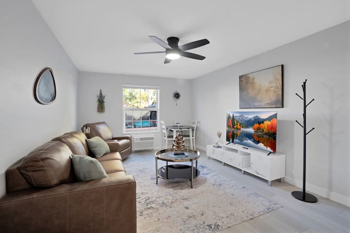 Redspeck Executive Furnished Suite - Bloomfield, NM