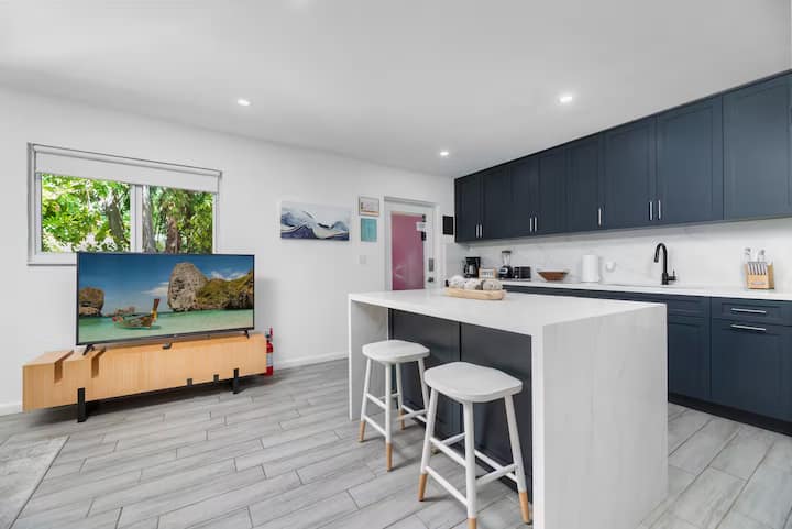 Downtown Getaway 2 - Fort Lauderdale, FL