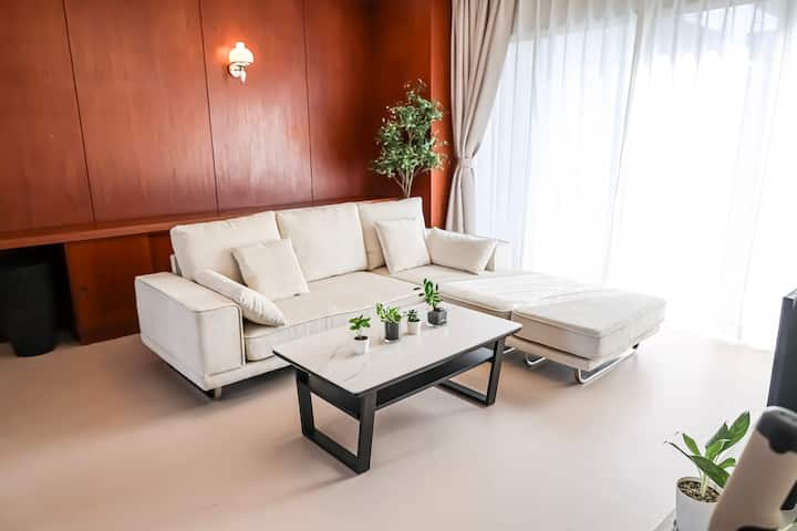 【ＪＲ富士宮駅徒歩1分！】｜富士山ビュー和室｜最大9名|富士山登山の拠点｜バスターミナル目の前 - Fuji