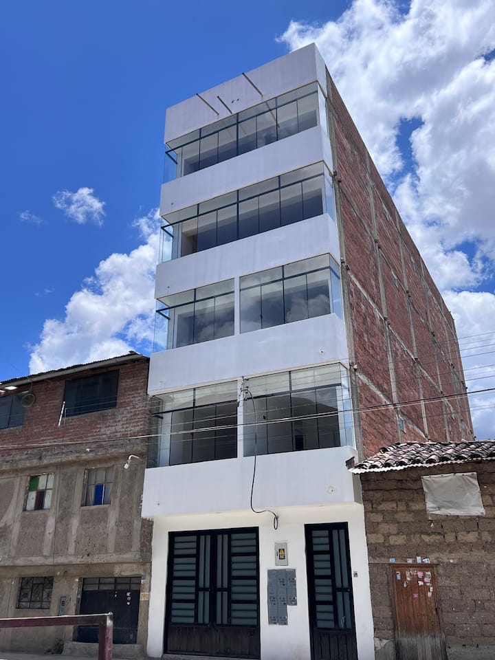 Depto. Completo, Céntrico Y Seguro. - Andahuaylas