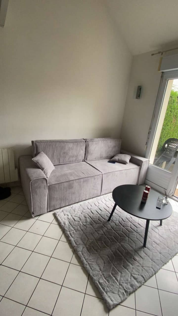 Studio 30 M² Avec Jardin, Lit 160, Calme - Alençon