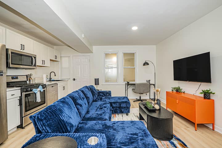 Cozy And Modern 2br Apartment In Ne Washington Dc! - University of Maryland, College Park