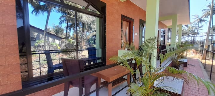Beachside Nest 3 - Gokarna