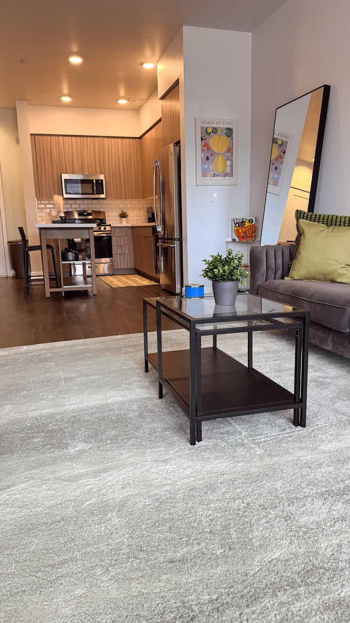 Modern Dtla Studio | Walk To Crypto Arena +La Live - Skid Row - Los Angeles