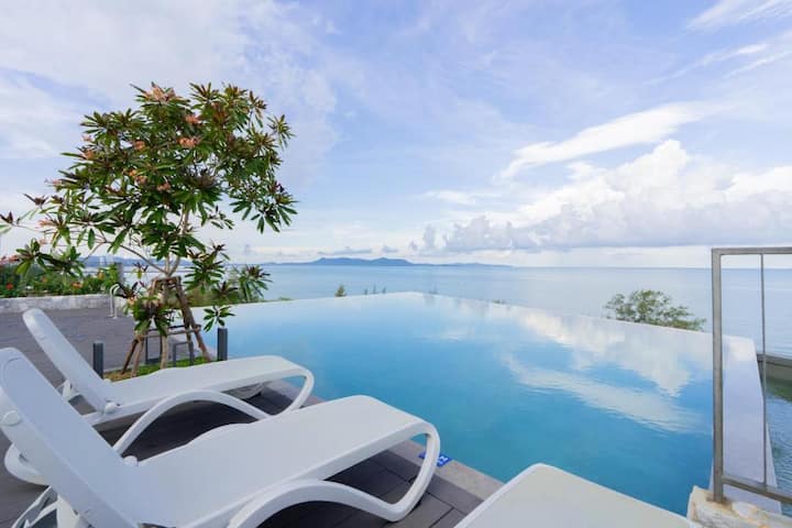 Beachfront Condo, Fast Net, Free Cleaning #155 - Pattaya City