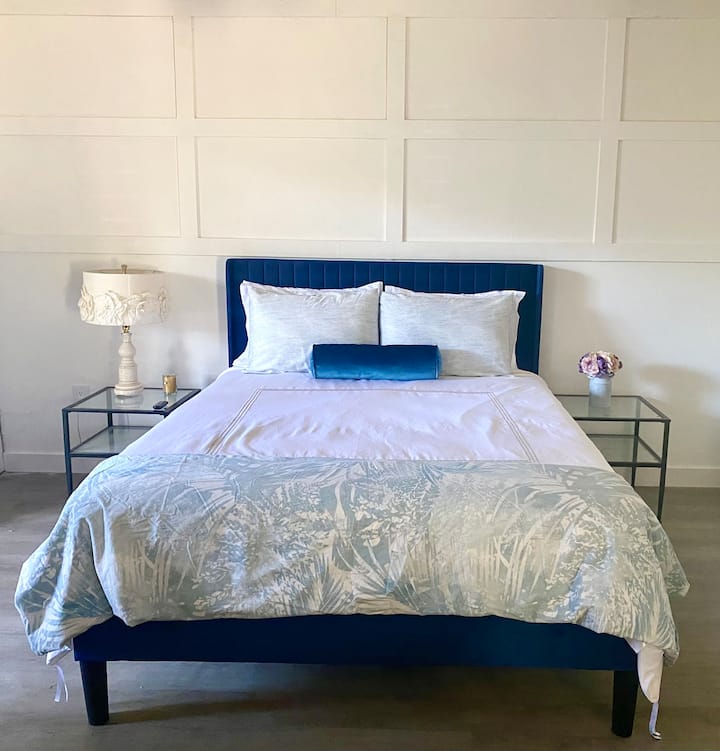 Guest Suite + Pool ~ 2 Min From The Beach - Tarpon Springs, FL