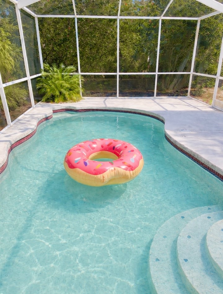 Guest Suite + Pool ~ 2 Min From The Beach - Tarpon Springs, FL