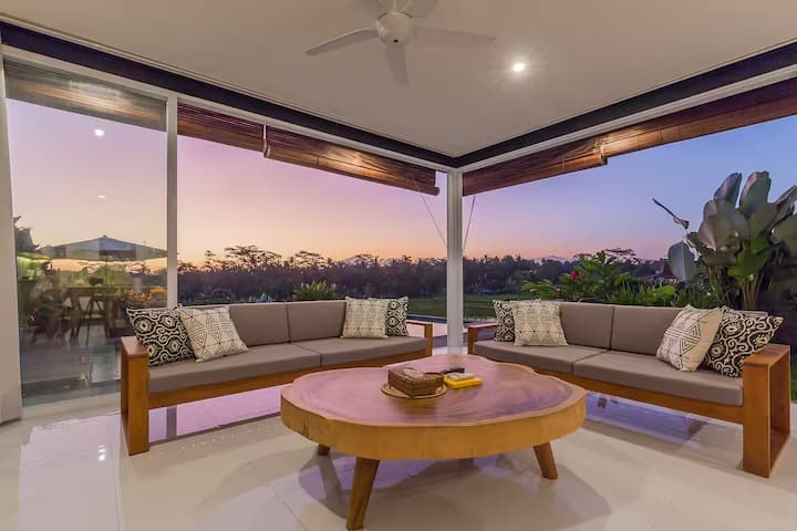 2brm Contemporary Pool Villa Indoor-outdoor Living - Indonesia