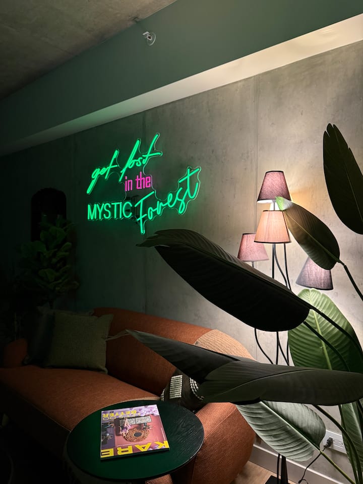 Mystic Forest Nook 14th Floor Babylon Nunciatura - San José