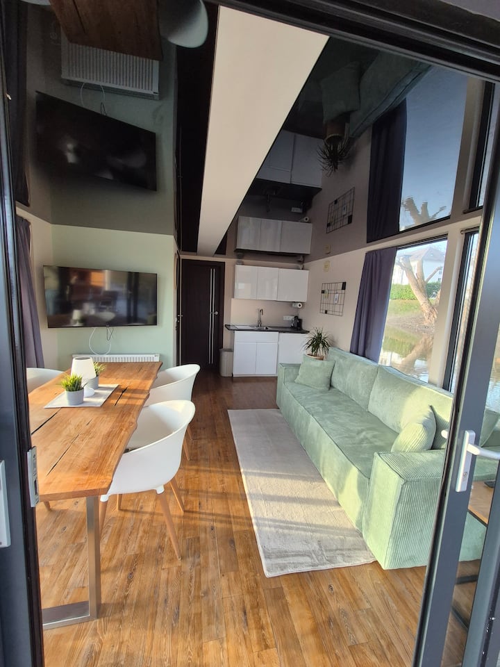 Hausboot - Einzigartige ÜBernachtungsmöglichkeit - Mainz