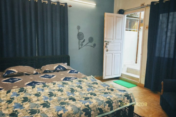 The Blue Haven - Kolkata