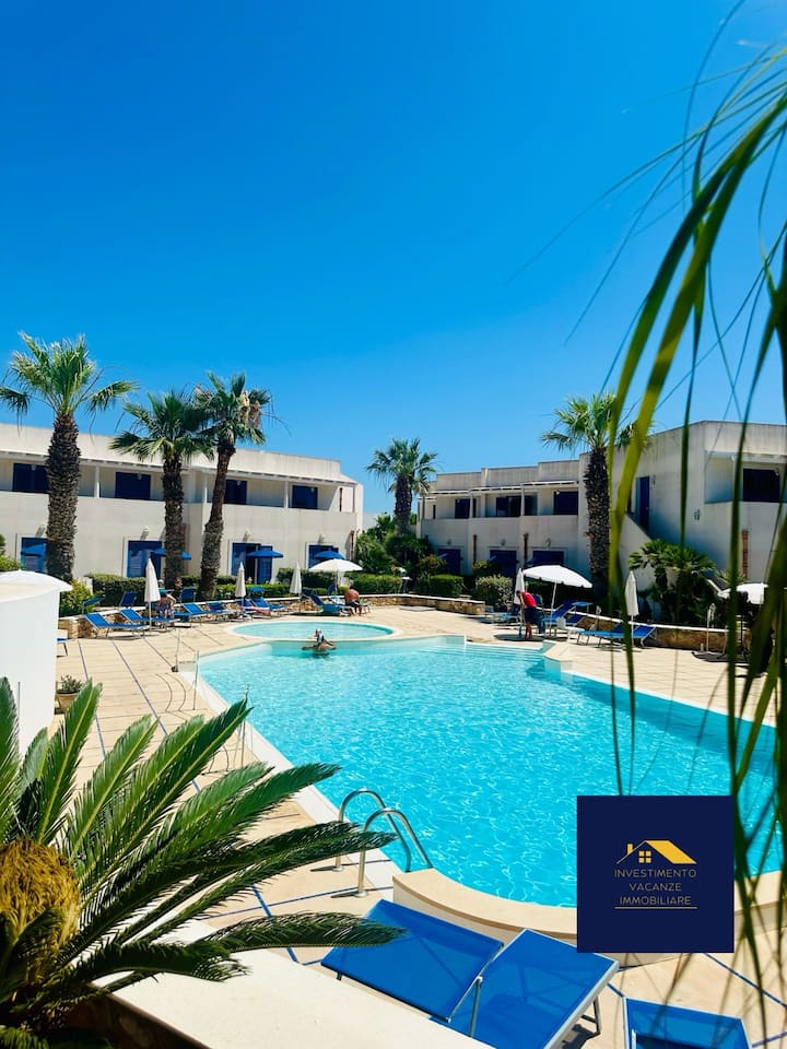 Appartamento In Resort Cala La Luna A  Favignana - Isola di Favignana