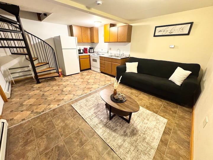 1 Min Walk To Emmc
| King Bed | 65” Tv + Wifi - Bangor, ME