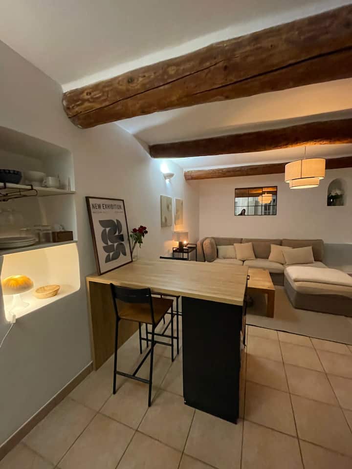 Maison De Village à Châteauneuf De Gadagne - Le Thor