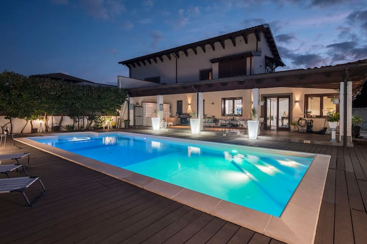 Villa Valery - Piscina Privata & Relax A Mondello - 巴勒莫