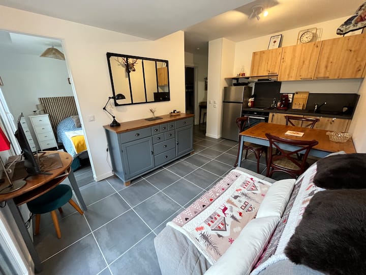 Les 3c D’autun: 
Calme Cosy Cocoon
4 Personnes - Saint-Lary-Soulan