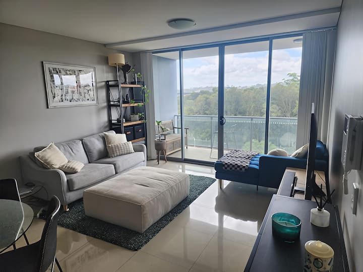 Bright, Relaxing 1bdr Apartment By The River - Penshurst