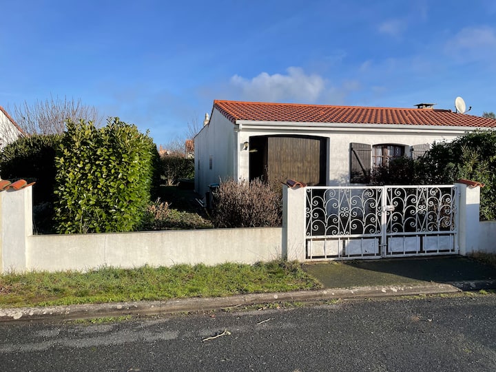 Maison Charmante Proche Des Plus Belles Plages. - Angles