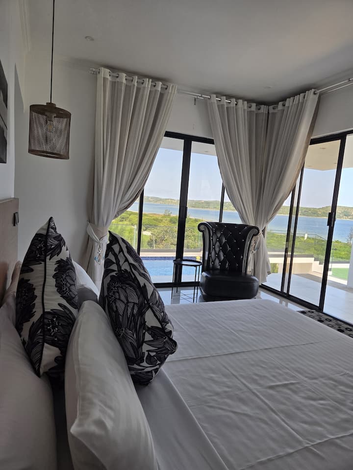 Casa Malaika | Panoramic Beachfront Escape Bilene - Mozambique