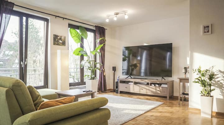 Comfortable 75m² Apartment + Free Parking - Düsseldorf