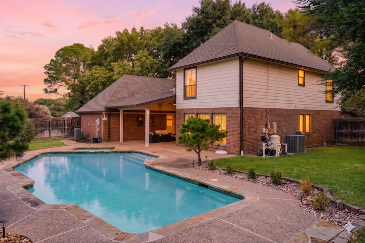 Bbq Ready | Firepit, Pool, Perfect Location - Bedford, TX