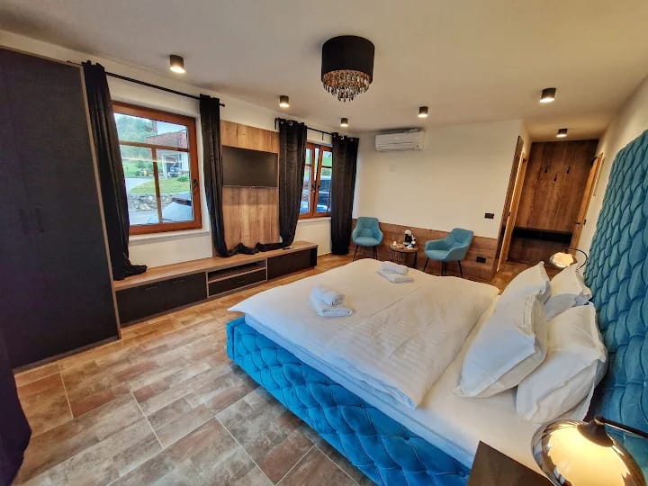 Alpine House Mina - Rooms & Apartments - Bled