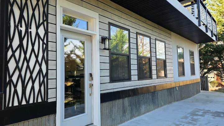 Bright Spacious 3br Retreat • Near Dc & Pentagon - Woodbridge, VA