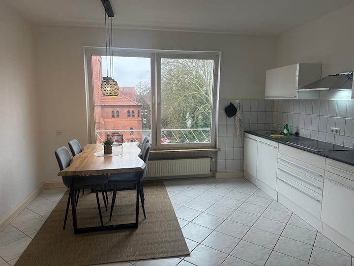 Moderne Monteurswohnung – Boxspring –50“ Smart Tvs - Herne