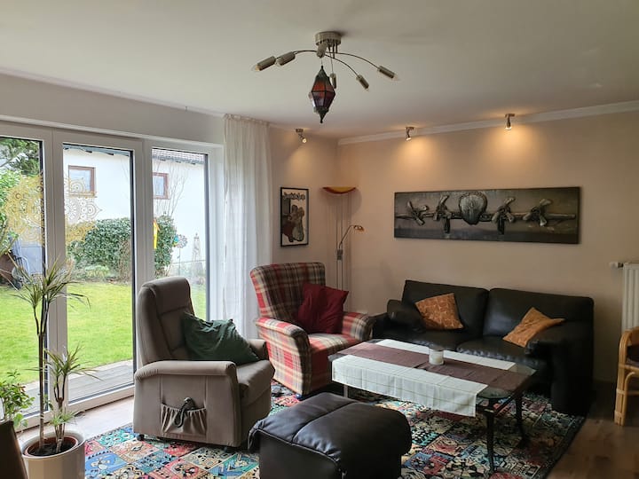 Ruhige Wohnung In Landshut Am Hofberg Für 2 Pers. - Landshut