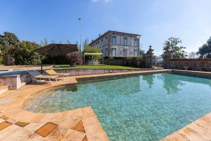 Villa Esclusiva Con Due Piscine E Giardino Privato - イタリア ルッカ