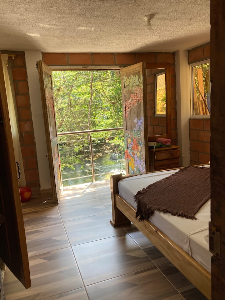 Habitación Con Vista Panorámica E Ingreso Al Río - San Rafael, Colombia