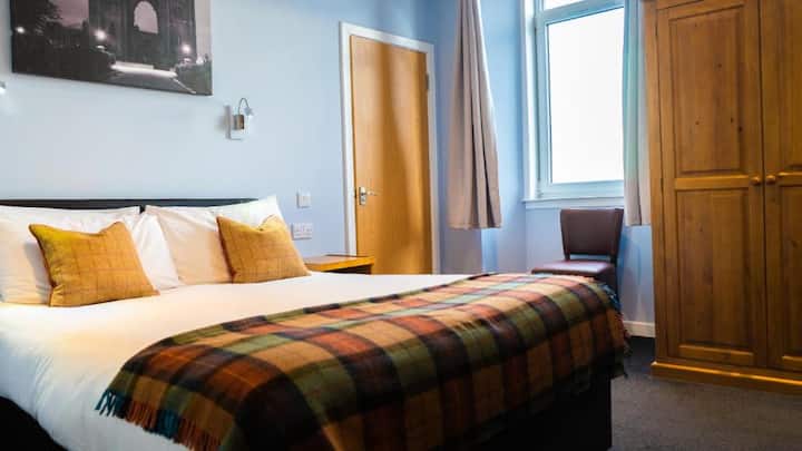 Stunning Seaview King Room - Elgin