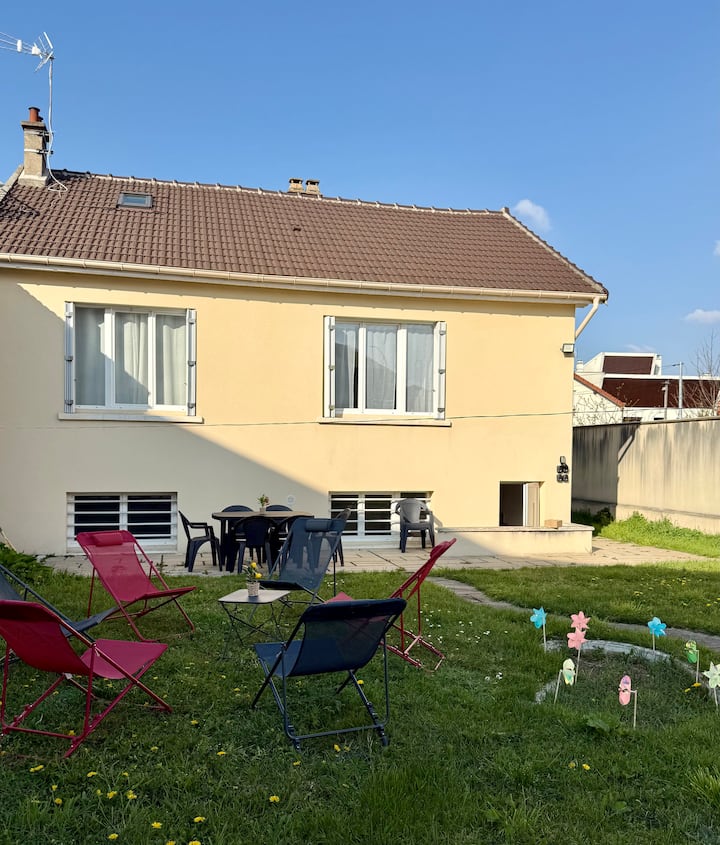 Jardin Secret - Visite Paris - Cdg - Épinay-sur-Seine