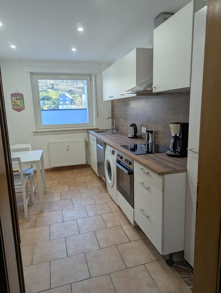 Frisch Renovierte Wohnung 24/7 Check-in - Siegen