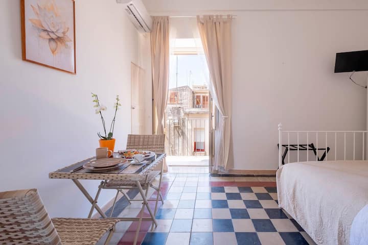 Appartamento "Solis" Nel Cuore Di Modica Alta - Modica