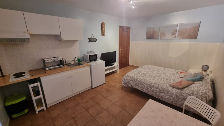 Petit Studio Face Au Lac De Saint-pée-sur-nivelle - Zugarramurdi