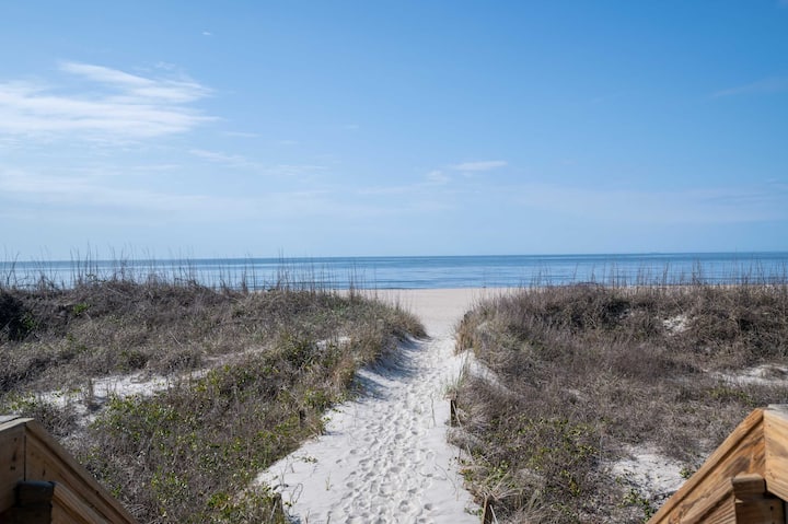 Absolute Bliss: Early Bird Special! - Bald Head Island, NC