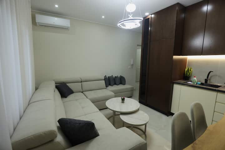 The Swan Nest 2 - Pogradec