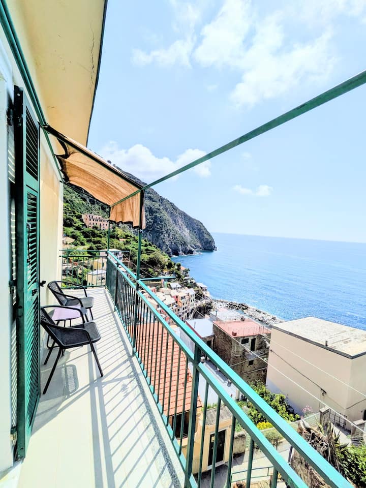 Nanna Da Orso Private Room With Terrace - Riomaggiore