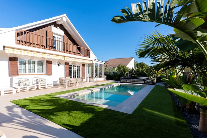 Grand Villa Salou Only Families - Salou